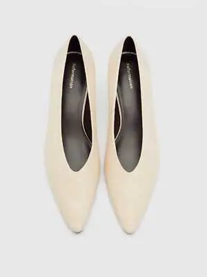 REFORMATION Calista Kitten Heel Pump - Ivory