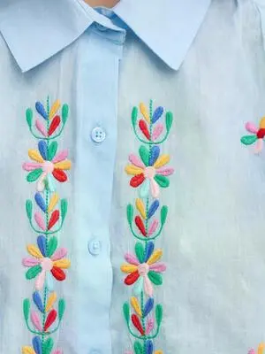 LA PETITE FRANÇAISE Floral Embroidered Button Shirt