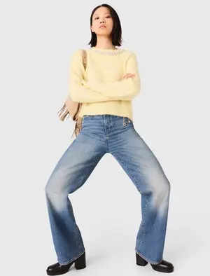 Maje Stonewash Denim Jeans With Embellished Chain Belt - Blue