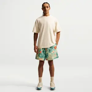 Nike Club Flow Shorts - Green
