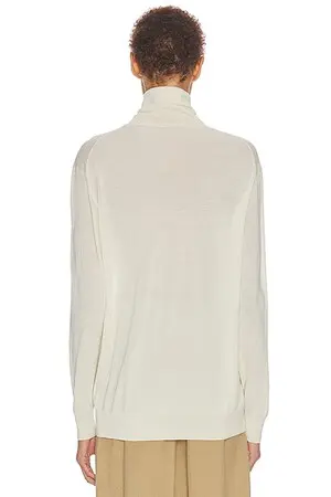 THE ROW Nabari Cashmere Turtleneck