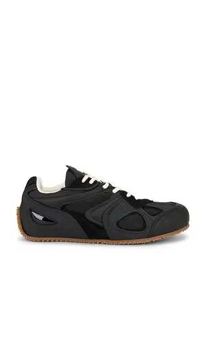 Axel Arigato Slow Runner In Black - Black & Gum