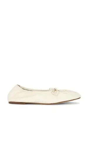 Magda Butrym Leather Ballet Flat - Cream
