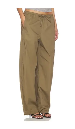 EAVES Lana Barrel Leg Pant - Capers