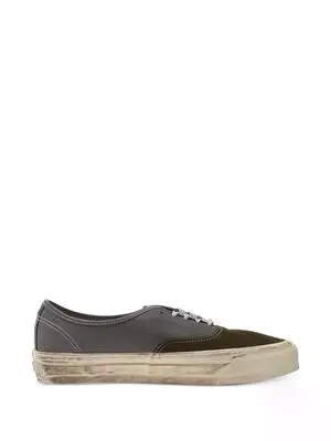 VANS Authentic 44 Lace-up Sneakers