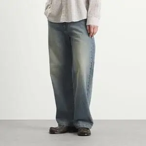 MFPEN Straight Cut Jeans