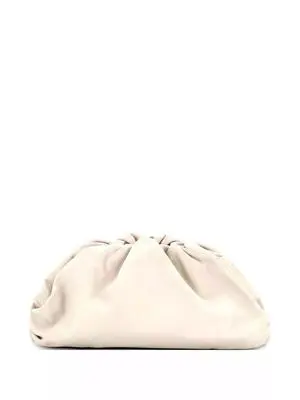 Bottega Veneta The Pouch Leather Clutch - Neutrals