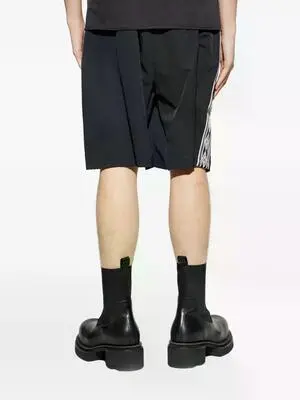 UMBRO Logo-embroidery Shorts