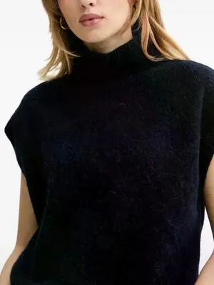 GESTUZ Knitted High-neck Vest