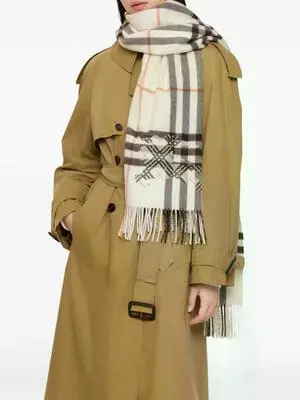 Burberry Wide Cross Stitch Ekd Check Cashmere Scarf - Neutrals