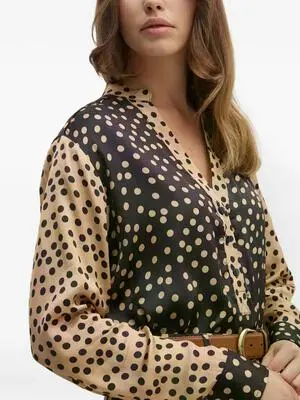 LA PETITE FRANÇAISE Banale Polka-dot Buttoned Top