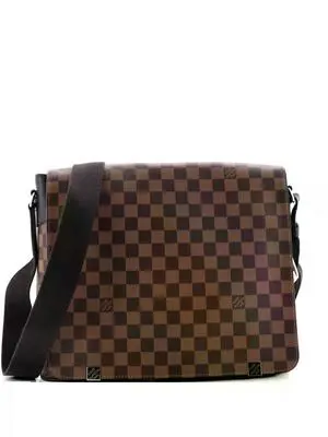 Louis Vuitton Messenger Bag Cross Body Bags