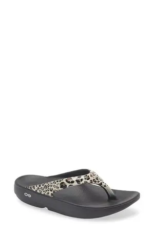 OOFOS Oolala Flip Flop - Leopard