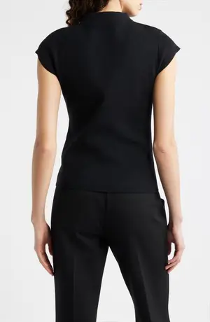 Elie Tahari Katy Button Detail Sweater - Noir
