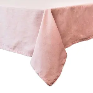 JULISKA Berry Scallop Tablecloth, 60 X 120 - Pink