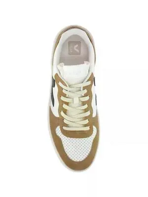 VEJA Lace-up Sneakers