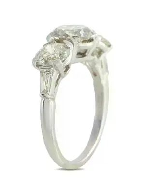 LB EXCLUSIVE Embellished Diamond Ring