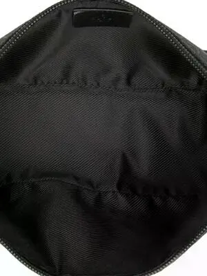 Gucci Gg Canvas Boat Shoulder Bag - Black