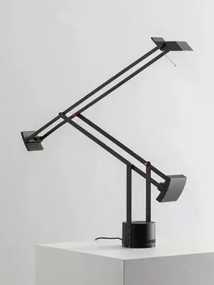 ARTEMIDE Tizio Adjustable Table Lamps