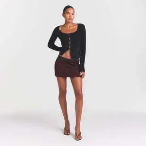 SKIMS Mini Satin Skirt - Currant