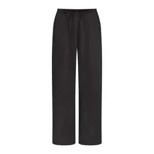 SKIMS Lightweight Satin Straight Leg Pant - Obsidian