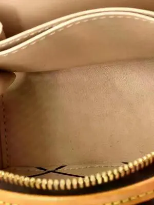 LOUIS VUITTON Mini Boite Chapeau Crossbody Bag Monogram Canvas - Brown