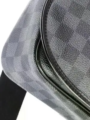LOUIS VUITTON Renzo Messenger Bag Damier Graphite