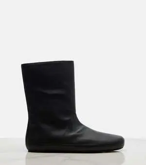 THE ROW Toni Shearling-lined Leather Ankle Boots