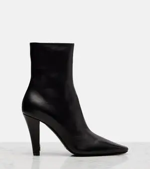 Saint Laurent Jill 95 Leather Ankle Boots - Black