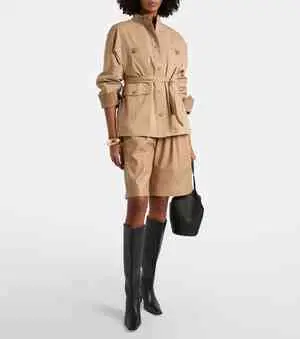 YVES SALOMON Leather Bermuda Shorts - Beige