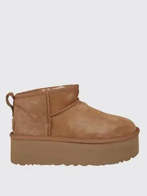 UGG Boots - Camel