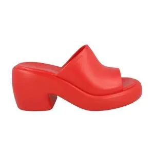 FERRAGAMO Wmns Deva Sandal - Red