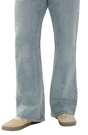 SILVER JEANS CO. Jack Flare Jeans