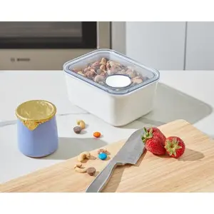 IDESIGN Small Canister With Removable Pour Capset Of 4white
