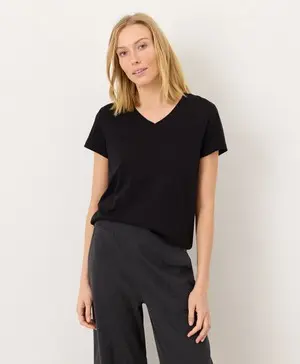 PACT Organic Cotton Softspun Essential V-neck Tee - Black