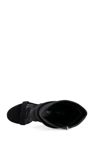 AZALEA WANG Kyvelisa Wedge Sandal - Black