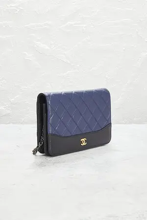 Chanel Lambskin Gabrielle Wallet On Chain
