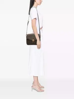 LOUIS VUITTON 2020 Monogram Pochette Metis Satchel - Brown