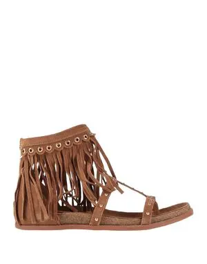EMANUÉLLE VEE Thong Gladiator Sandals