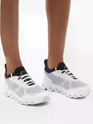 On Versa Sneakers - White