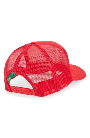 FRIDAY FEELIN’ Trucker Hat