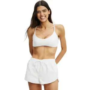 BODY Active Ultra Soft Scoop V Crop - White