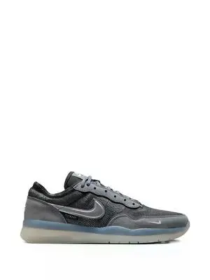 Nike Sb Ps9 Low-top Sneakers
