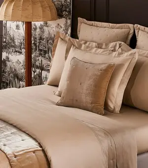 YVES DELORME Triomphe Fitted Sheet - Beige
