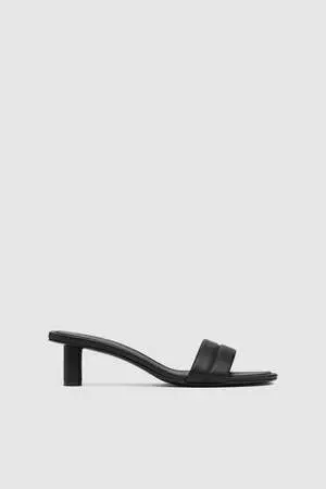 ST AGNI Stitch Detail Heel - Black