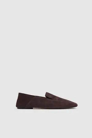 ST AGNI Suede Minimal Flat Loafer