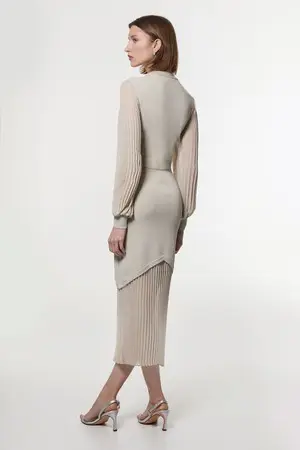 Karen Millen Petite Woven Sleeved Pleated Dress