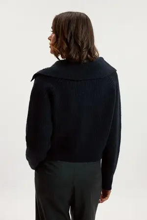 Karen Millen Embellished Collar V-neck Knit Sweater