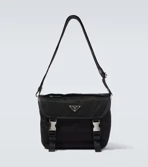 Ebony (black)