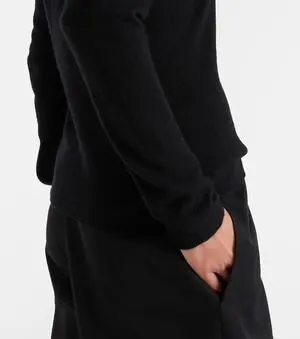 THE ROW Nezana Cashmere Sweater